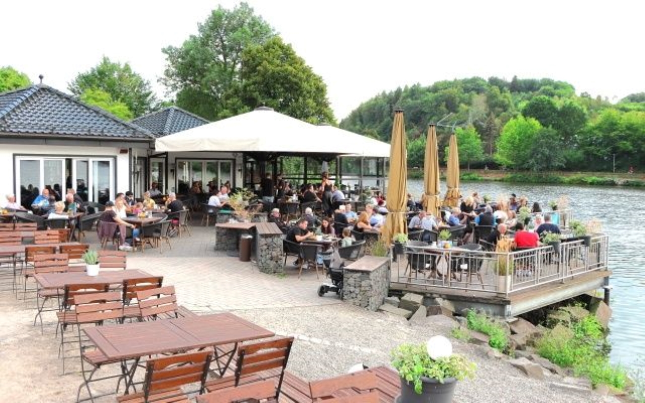 Bootshaus am Biggesee - www.olpe-erleben.de